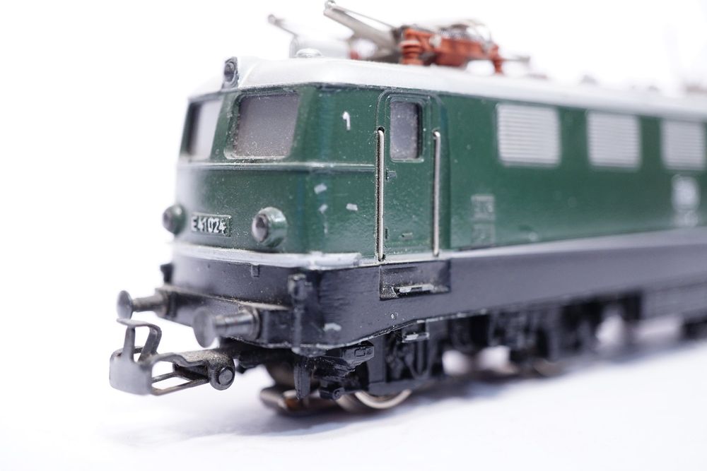 5Ω Märklin DB BR E41 024 Bastelobjekt (Defekt) in Thun für CHF 17 – mit Lieferung auf Ricardo kaufen
