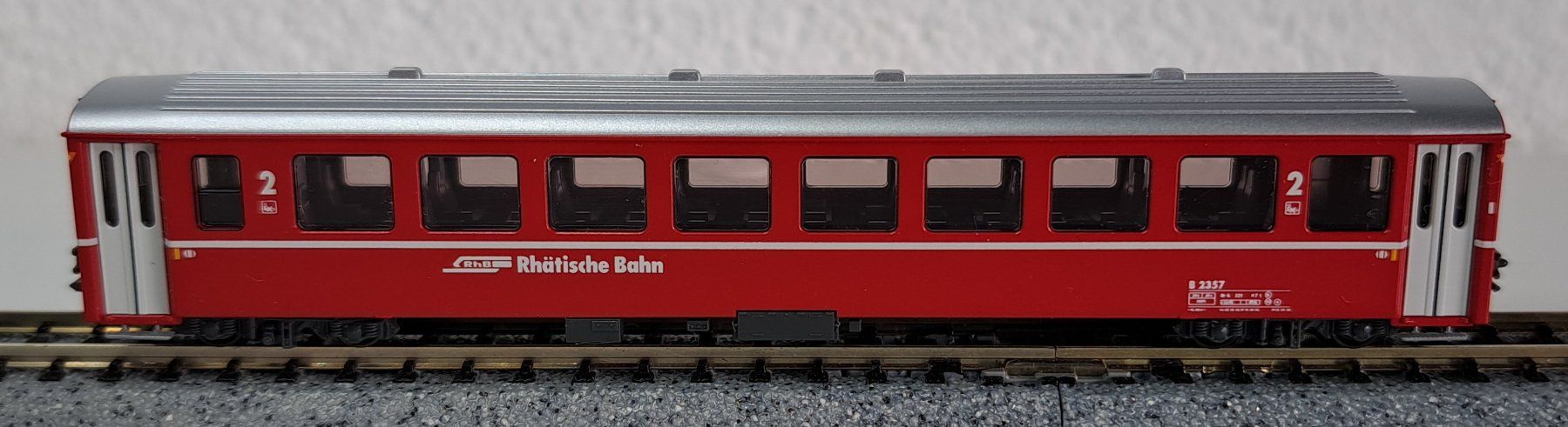 RhB Personenwagen EWI B 2357 2. Klasse Kato ohne OVP Spur N (Gebraucht ...