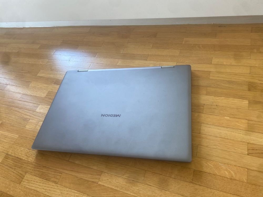 MEDION Akoya E4271 Windows 11, FHD, Touchscreen, 14" screen (Gebraucht ...