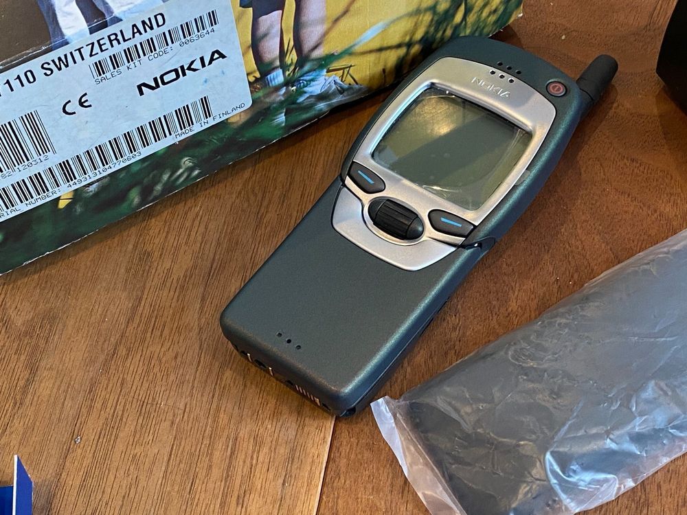 NOKIA 7110 - OVP - Klassiker aus Matrix (Gebraucht) in Masein für CHF 90 – mit Lieferung auf ...
