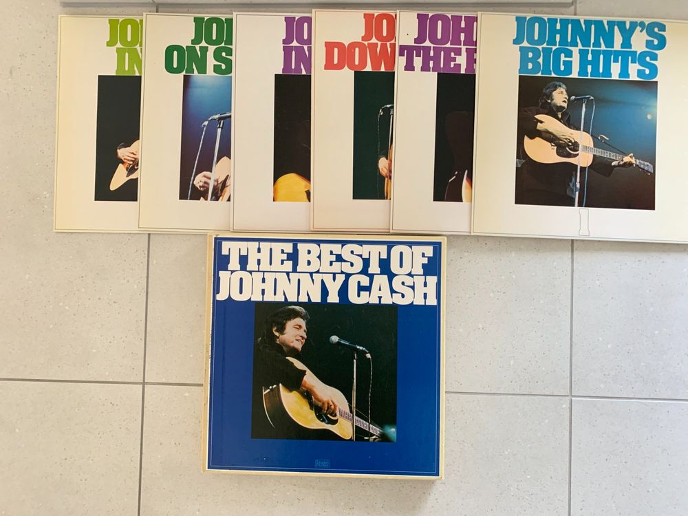 Johnny Cash - The Best 6 LP Box (Gebraucht) in Benken für CHF 14 – mit ...