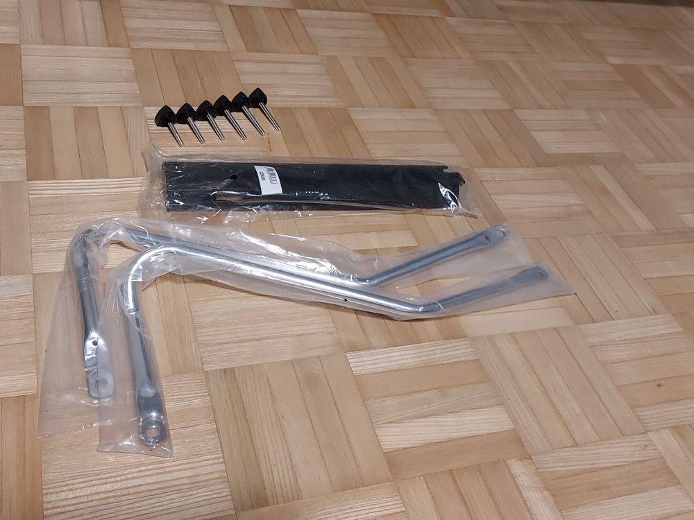 Ersatzteile Puch Maxi S; Seitenstreben/Kabelkanal/Schrauben (Neu und originalverpackt) in ...