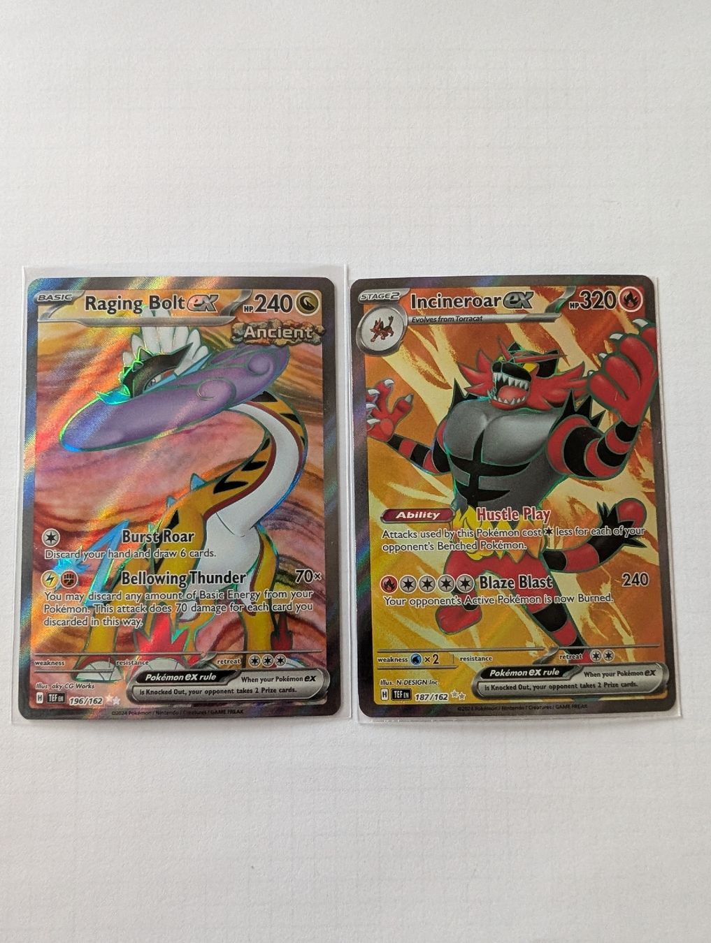 Pokemon Raging Bolt und Incineroar aus Temporal Force (Neu (gemäss ...