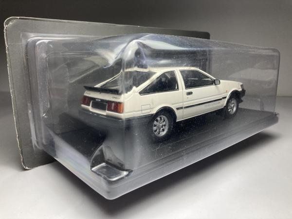 Toyota Corolla GT Coupé Liftback AE85/AE86 1983-1987 weiss | Kaufen auf Ricardo