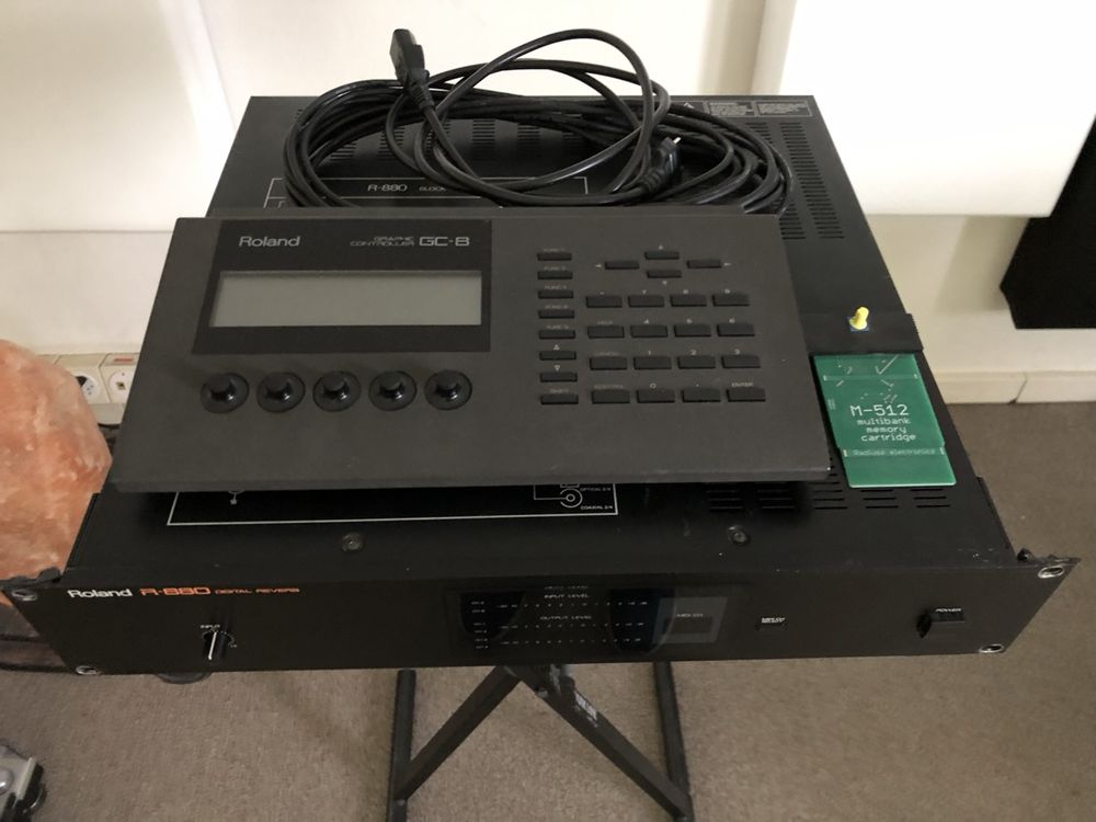 Roland R-880 V2 - Vintage Reverb (wie Lexicon) (Gebraucht) in Zürich ...