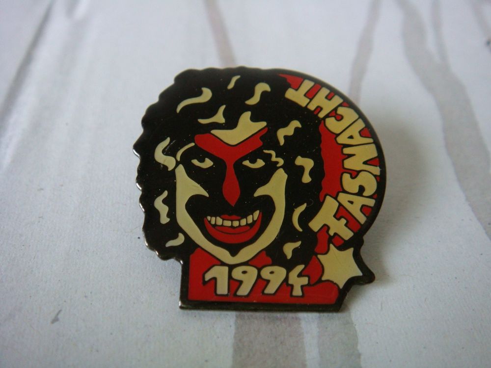 Pin Fasnacht 1994 (Gebraucht) in sugiez für CHF 0.4 – mit Lieferung auf Ricardo kaufen