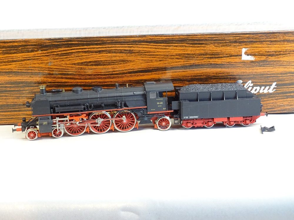 Liliput 1802 Dampflok BR18 451 DR, Schwarz, H0,GS/DC,OVP | Kaufen auf ...