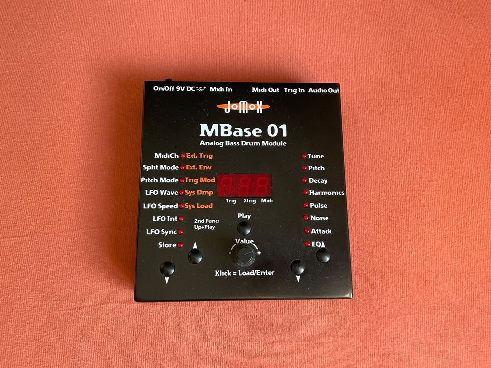 Jomox MBase 01 black 1st auction | Kaufen auf Ricardo
