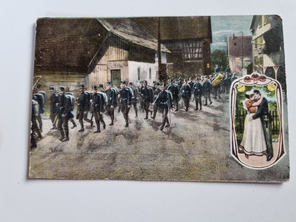 Carte postale scène militaire, village de Suscévaz (VD) 1907 (D ...
