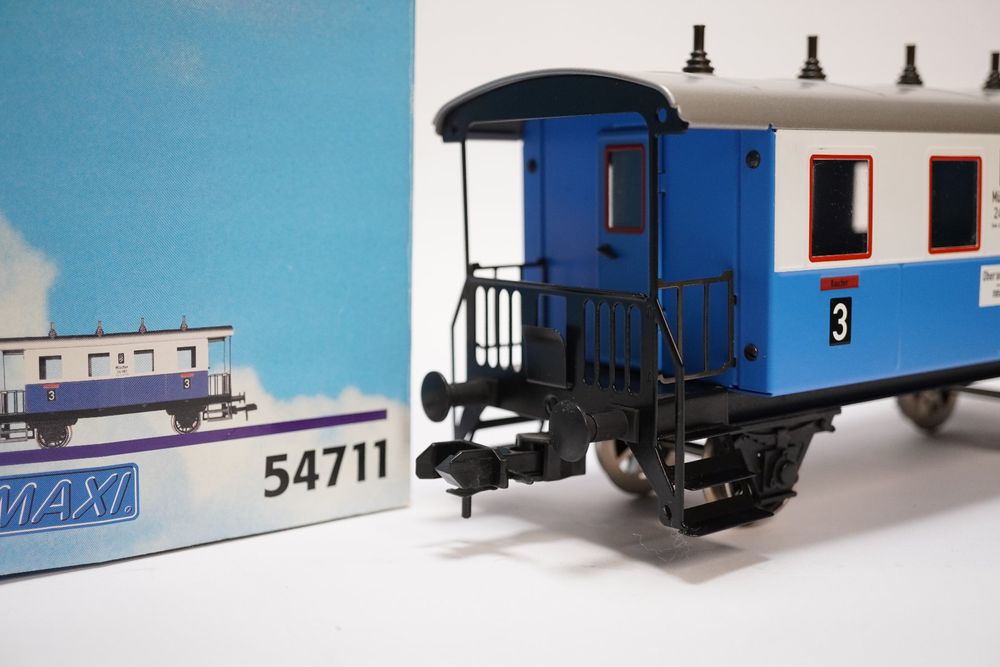 e20 Märklin 54711 Spur 1 Maxi Personenwagen 3. Klasse (Gebraucht) in Thun für CHF 40 – mit ...