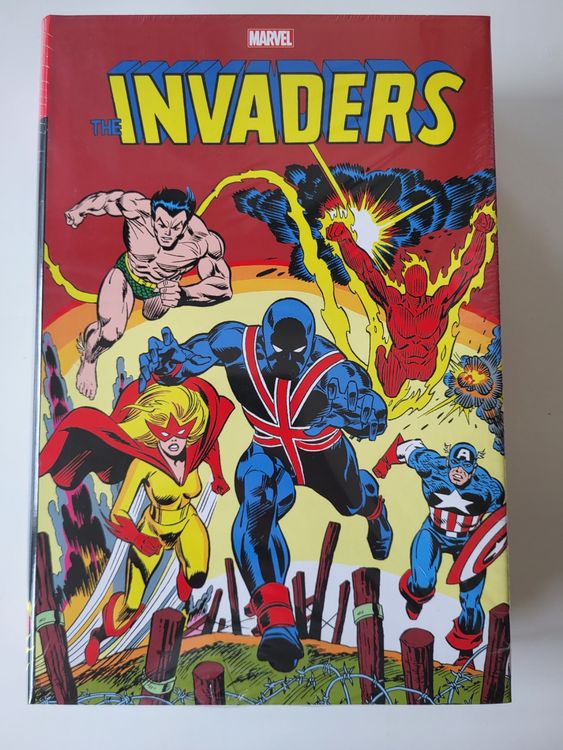 Invaders Omnibus Marvel Comics (Neu und originalverpackt) in Basel für ...