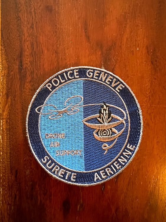 1 écusson Sûreté Aérienne Genève - (badge original Police) (Neuf (Voir ...