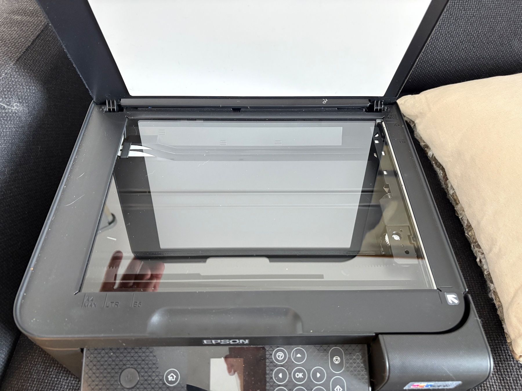 Epson EcoTank ET-2850 Wireless Color All-in-One Printer (Neu (gemäss ...