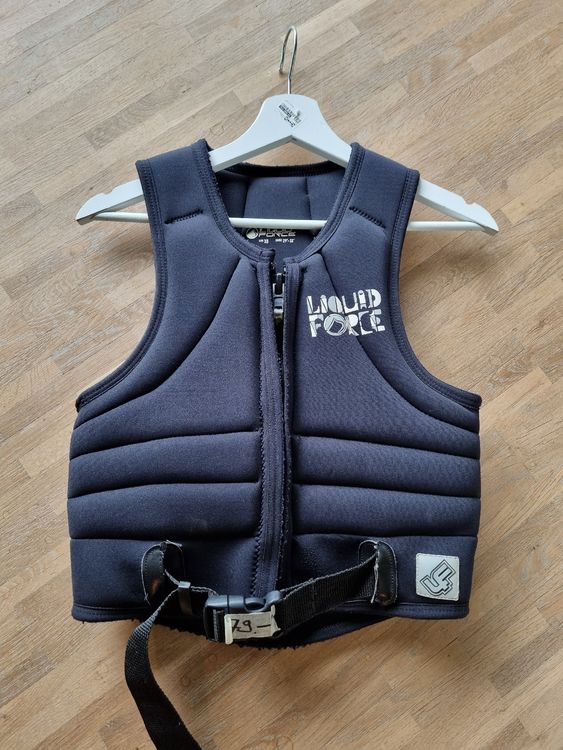 Liquidforce Weste für Wakesurf, Wakeboard oder Wing Foil/ XS (Neu ...
