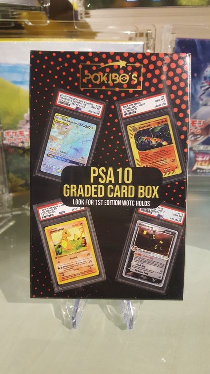 Pokémon Card Box Pokibo’s PSA 10 Graded limited auf nur 500 | Kaufen auf Ricardo
