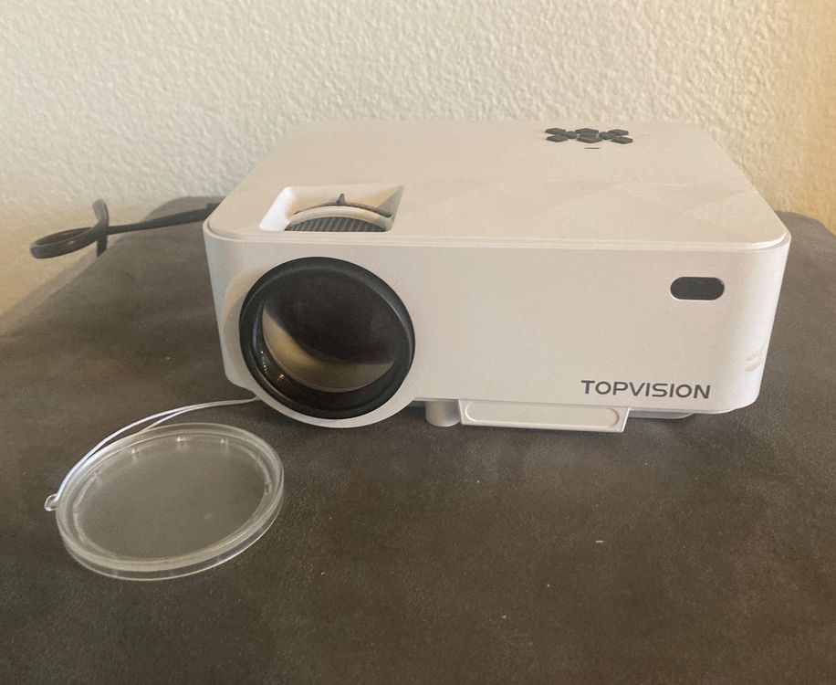 Kleiner Home Beamer (Gebraucht) in Rüti ZH für CHF 36 – mit Lieferung ...