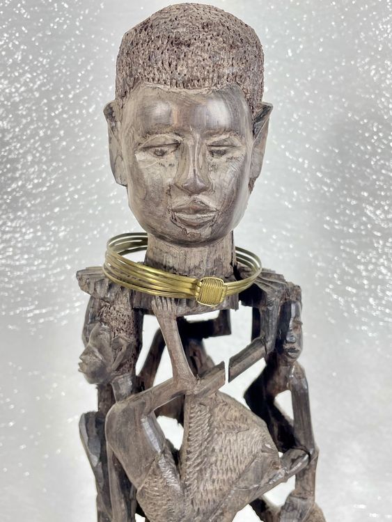 Alte Grosse Handgeschnitzte Afrikanische Holz Skulptur Mono. (Gebraucht) in Root für CHF 10 ...