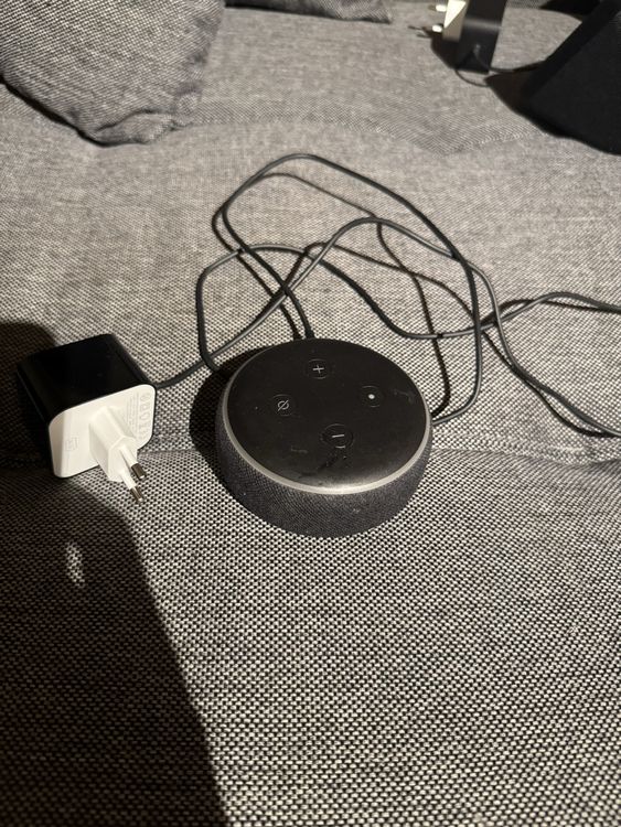 Amazon Echo Dot 3. Generation, schwarz (Gebraucht) in Zürich für CHF 16 – mit Lieferung auf ...