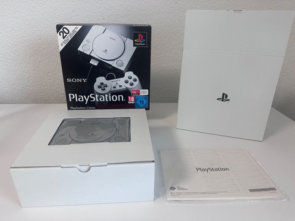 Sony PlayStation Mini neu mit Ovp ab 1.- (Neu und originalverpackt) in ...