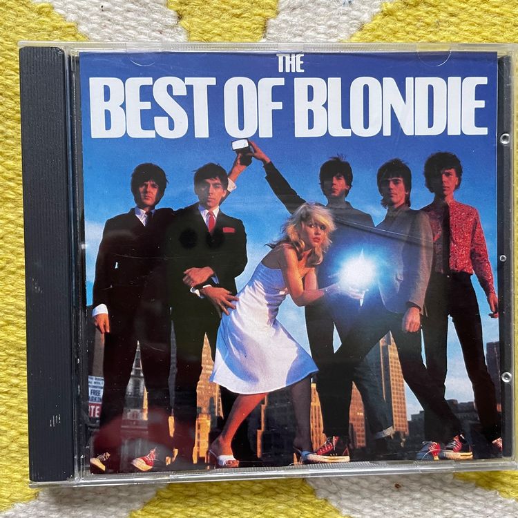 BLONDIE-THE BEST OF (Gebraucht) in Rorschacherberg für CHF 2.9 – mit Lieferung auf Ricardo kaufen
