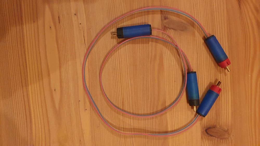 Câble RCA cinch to cinch RESON (Gebraucht) in Prez-Vers-Siviriez für ...