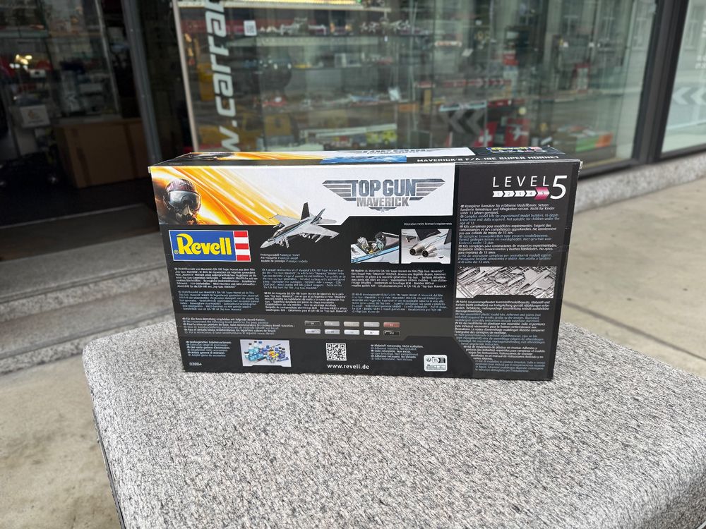 Revell 1:48 Top gun Maverick F/A 18 E Super Hornet 03864 (Gebraucht) in ...