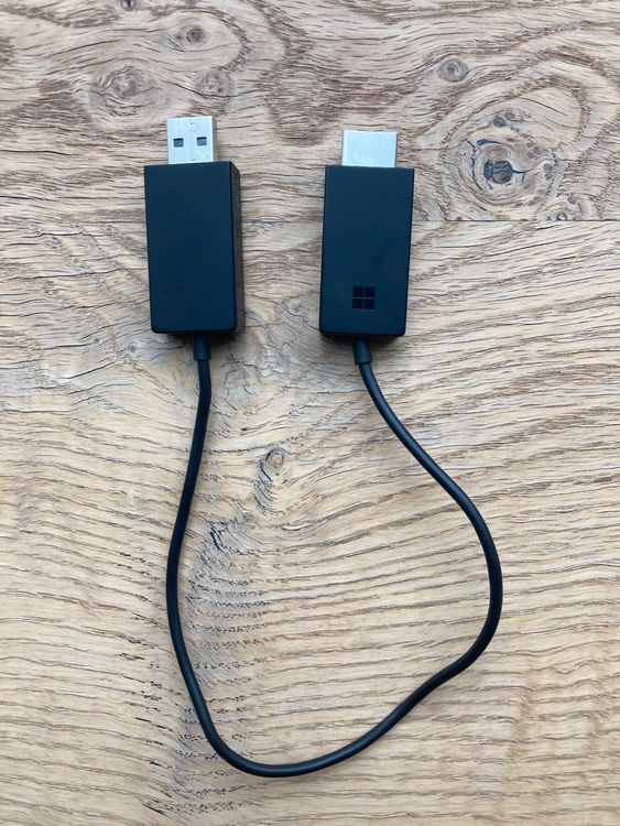 Microsoft Wireless Display Adapter v2 (Gebraucht) in Sagogn für CHF 25 ...