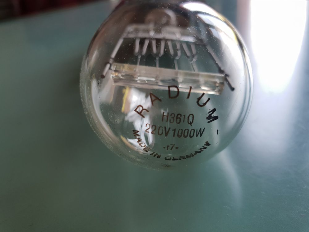 Antik Glühbirne Radium 220V (Gebraucht) in Basel für CHF 8 – mit ...