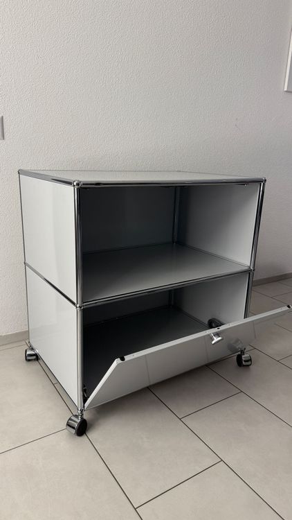 USM Rollgestell Lichtgrau (Preis verhandelbar) (Gebraucht) in Zürich ...