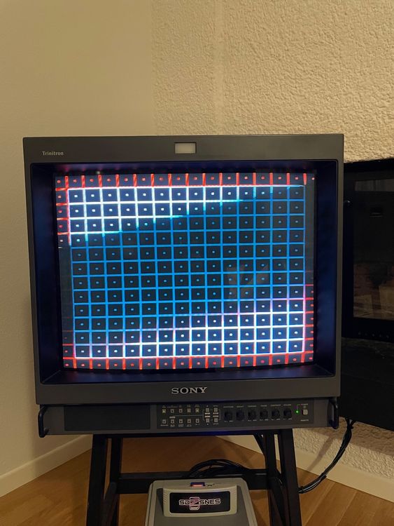Sony Trinitron PVM-20M2E (Gebraucht) in Zürich für CHF 550 – nur ...