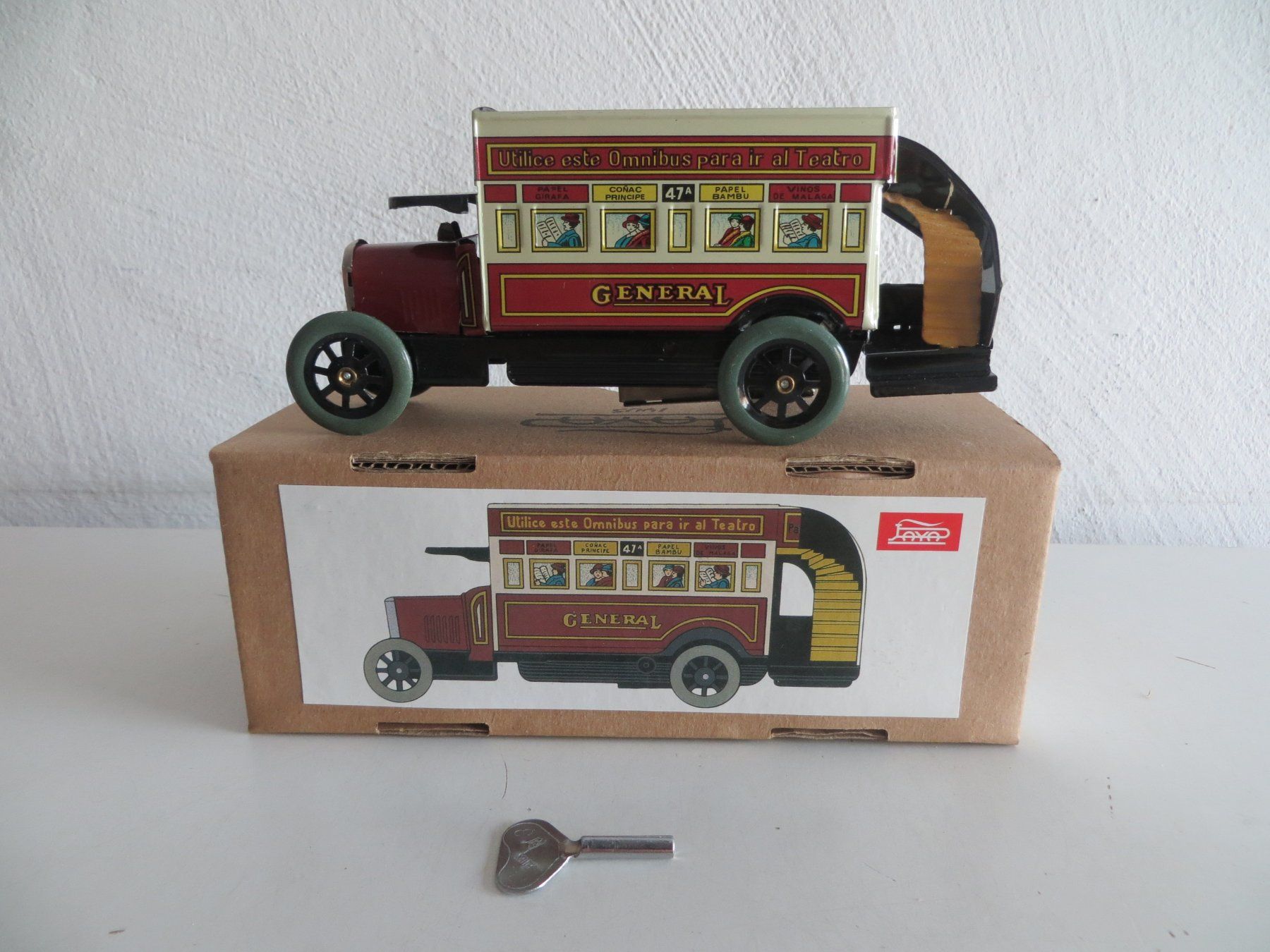 Paya 1:43: Doppeldecker-Bus GENERAL, Uhrwerk, mit OVP (Gebraucht) in St ...