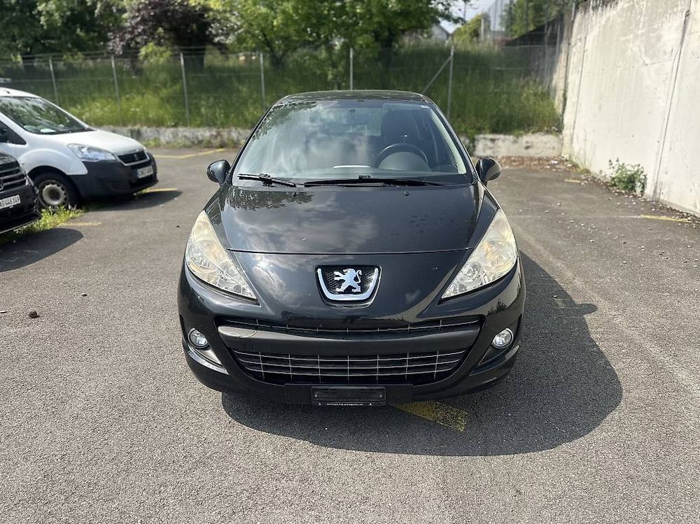Peugeot 207 1.4 | Kaufen auf Ricardo