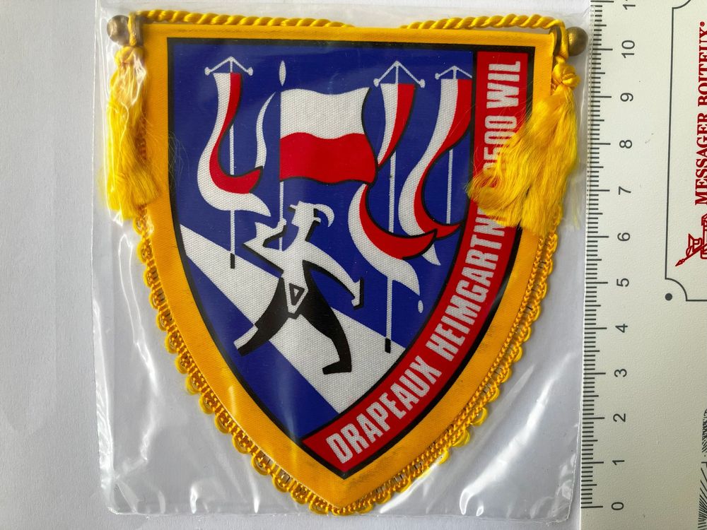 Vintage Fanion/Wimpel DRAPEAUX/FAHNEN HEIMGARTNER 9500 WIL (Neu und originalverpackt) in Gland ...