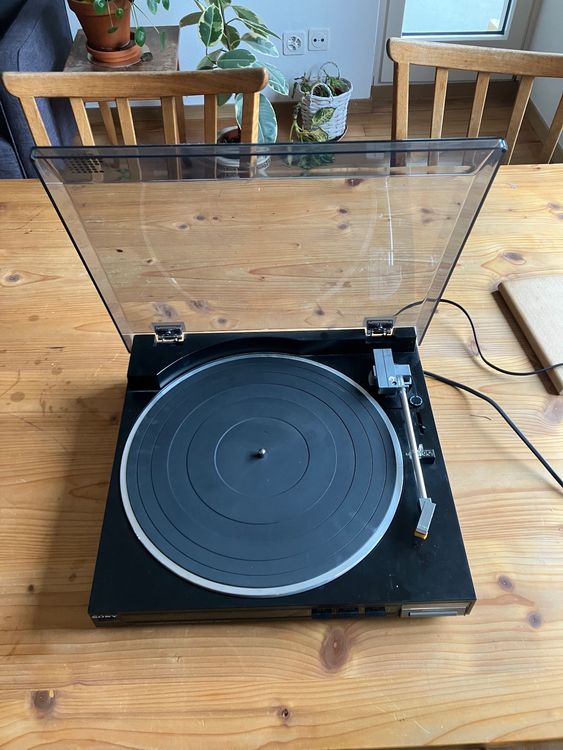 Plattenspieler / record player (Gebraucht) in Zürich für CHF 20 – nur ...
