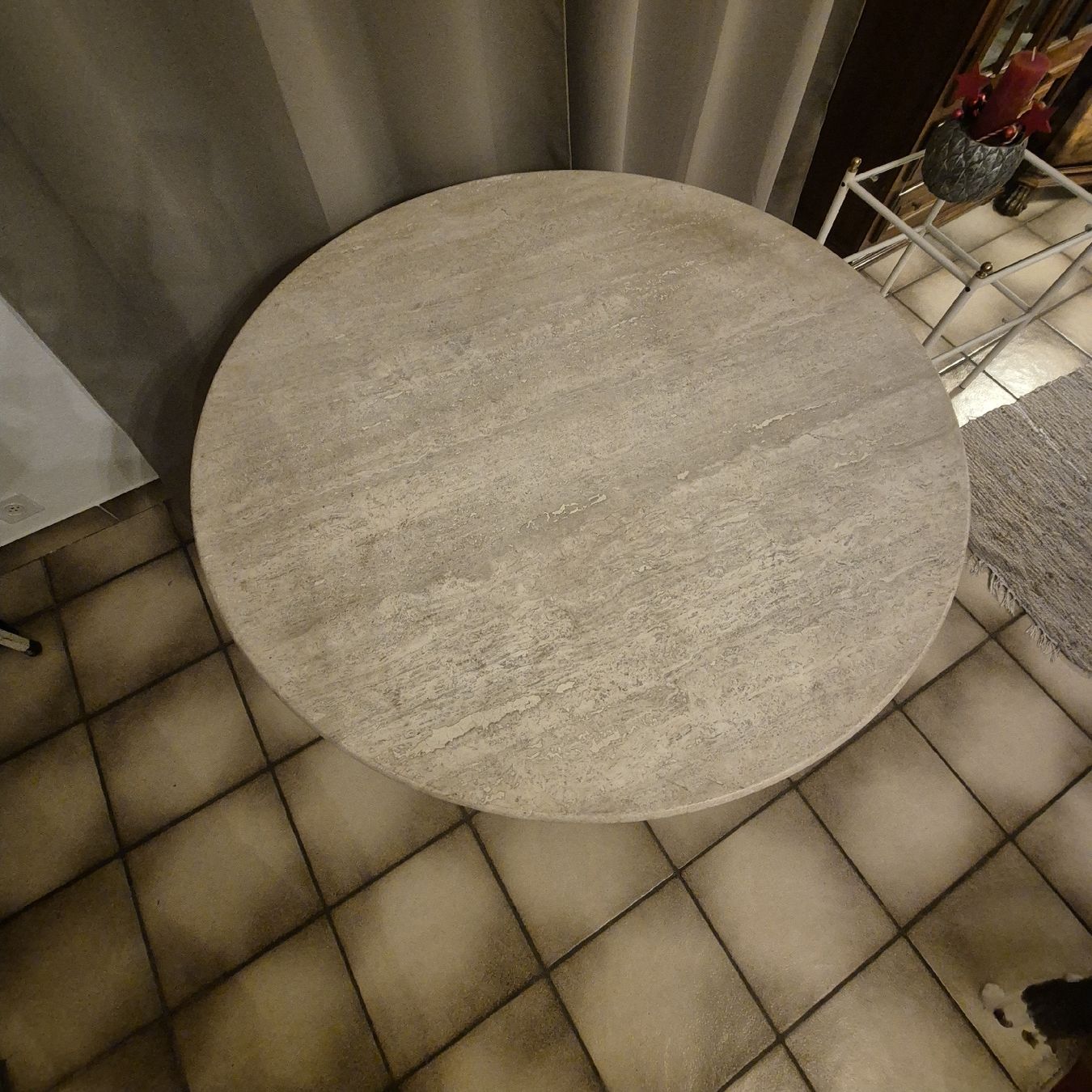 Table basse ronde en travertin véritable, vintage chic (D'occasion) à ...