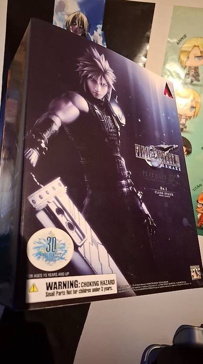 Play Arts Kai/ Cloud Strife No. 1 Sealed (Neu und originalverpackt) in Adliswil für CHF 140 ...