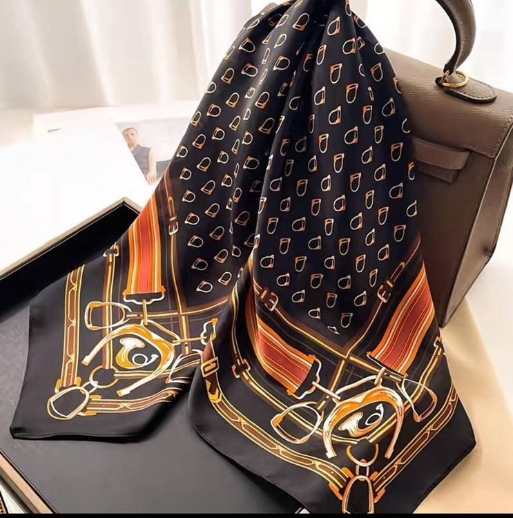 Edler Foulard Halstuch Nobel Optik NEU (Neu (gemäss Beschreibung)) in Bern für CHF 8 – mit ...