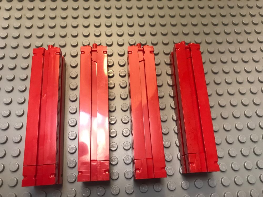 Lego 4 x System Garage Stütze 2x2x8 ( 30464b) (Gebraucht) in Basel für ...