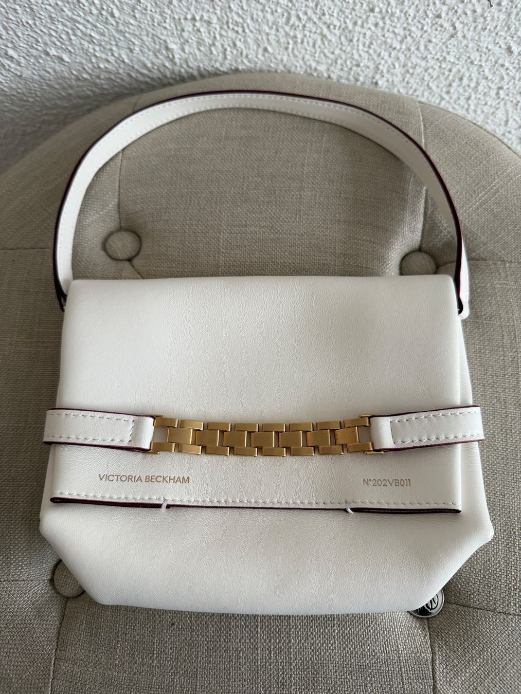 Victoria Beckham Mini Chain Pouch Bag In White (Gebraucht) in Wädenswil ...