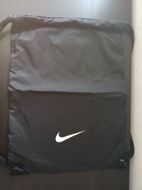 Nike Turnsack !!! (Neu (gemäss Beschreibung)) in Reinach BL für CHF 5 ...