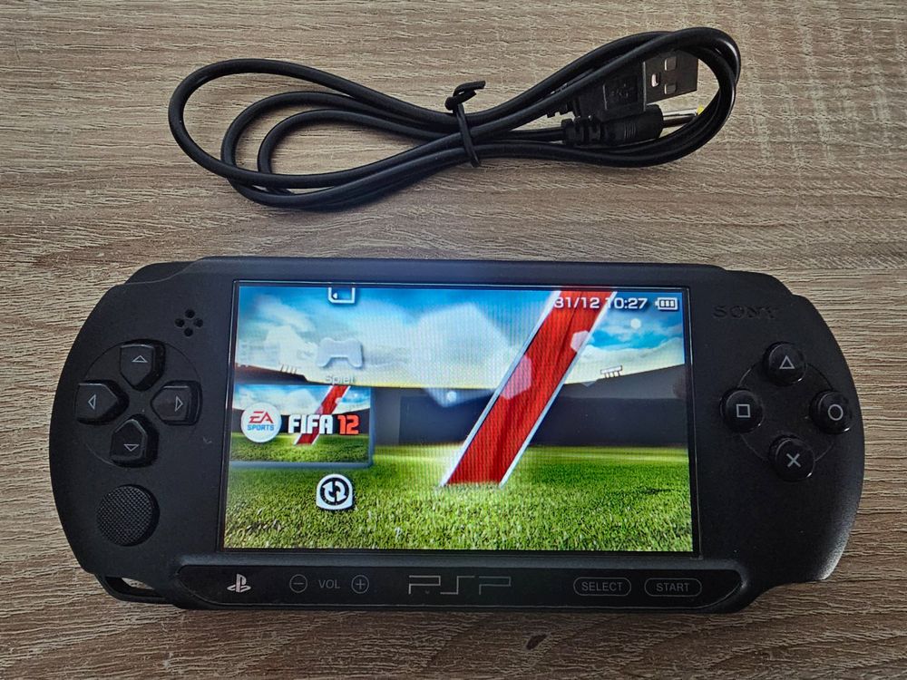 Sony PSP Playstation Portable / StreetPSP Modell E1000 | Kaufen auf Ricardo