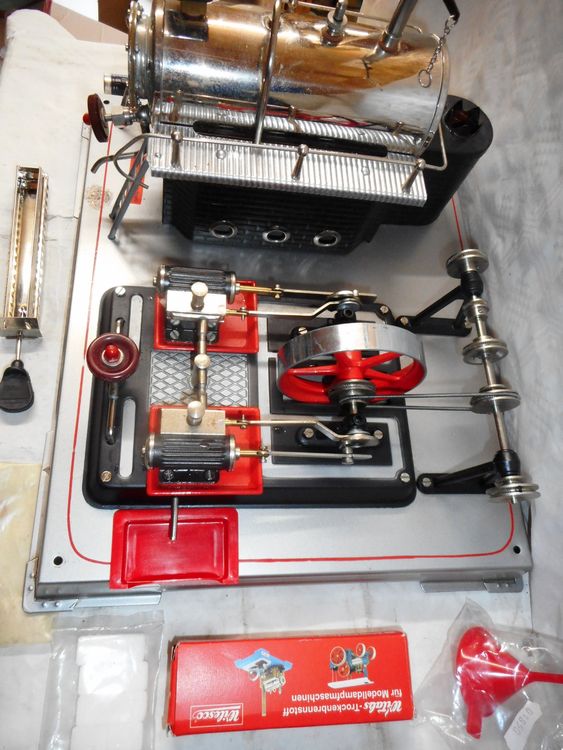 Dampfmaschine Wilesco D22 mit Zubehör neuwertig (Neu (gemäss ...