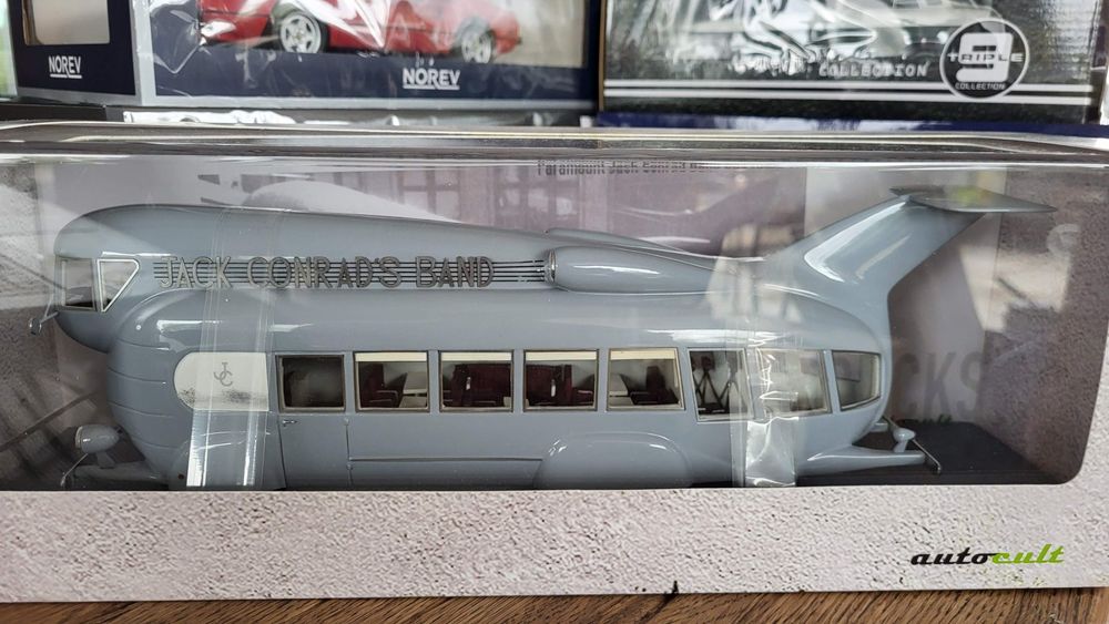 Jack Conrad’s Band Bus 1:43 AutoCult (Gebraucht) in Rothrist für CHF ...