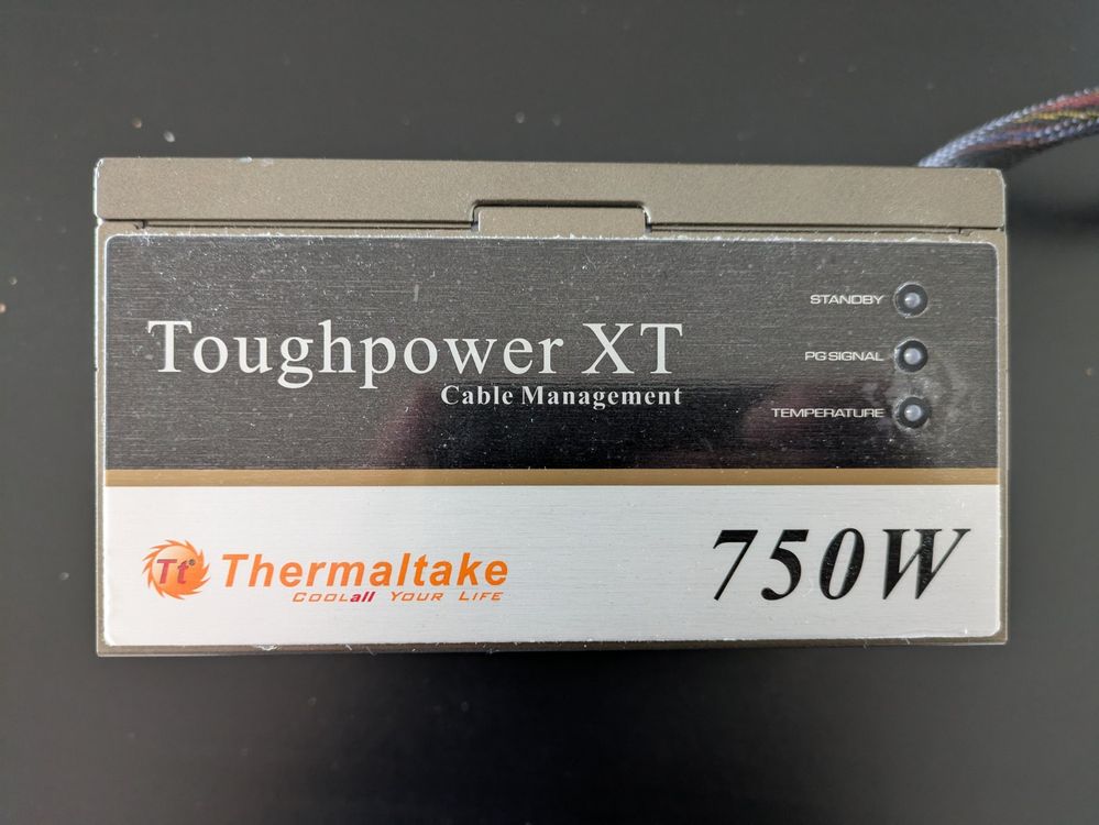 Power supply Toughpower XT 750W (Gebraucht) in Neuchâtel für CHF 10 ...