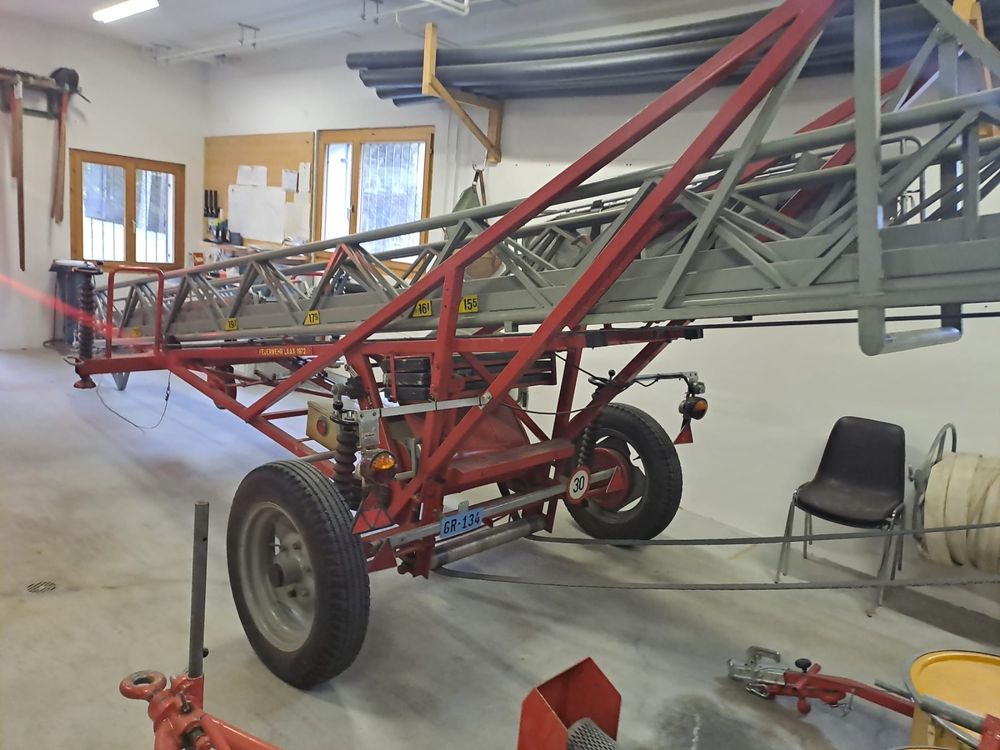 Anhängeleiter/Drehleiter Feuerwehr (Gebraucht) in Laax GR für CHF 14 ...