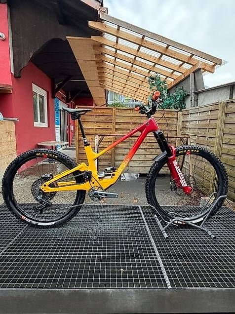 Forbidden Dreadnought v2 (S2) custom occasion (D'occasion) à Aigle pour ...