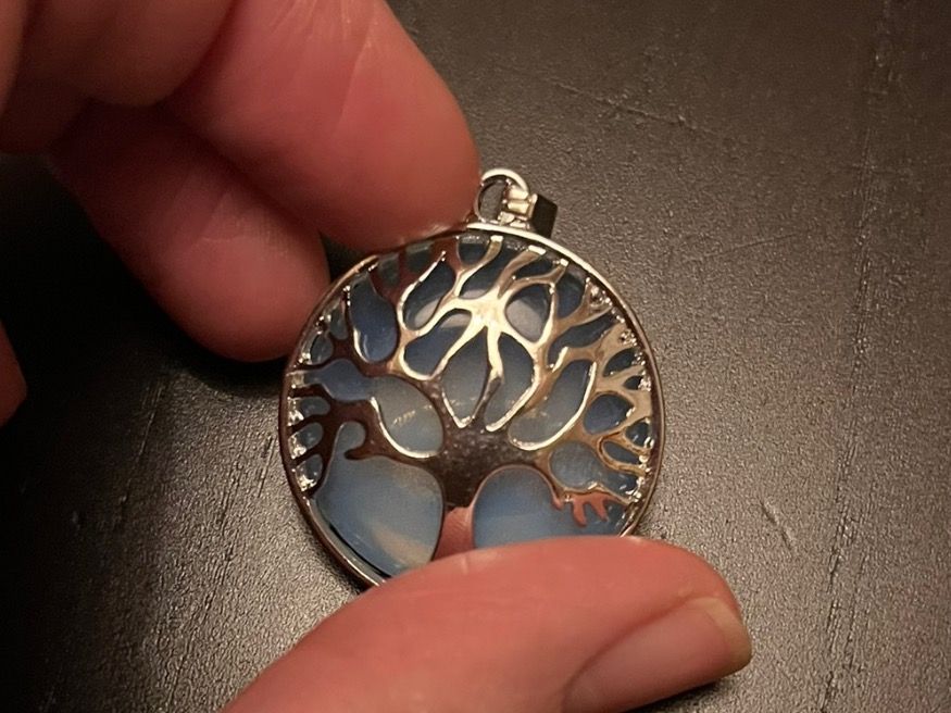 Amulett/ Anhänger Baum des Lebens (Naturstein) (Neu (gemäss Beschreibung)) in Gams für CHF 6 ...