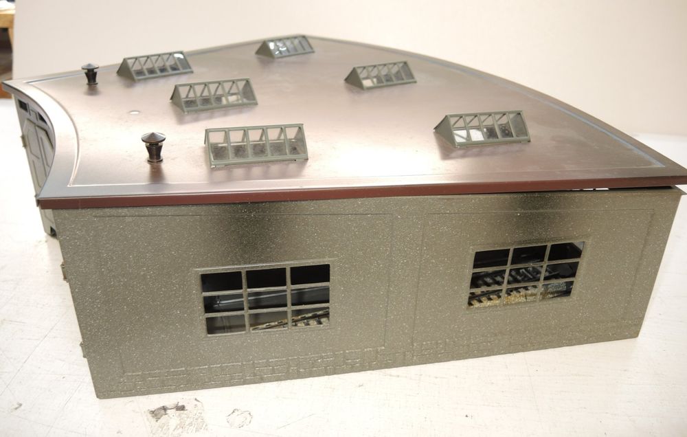 Märklin Lokschuppen 7028 mit OVP (Gebraucht) in Courtaman für CHF 95 ...