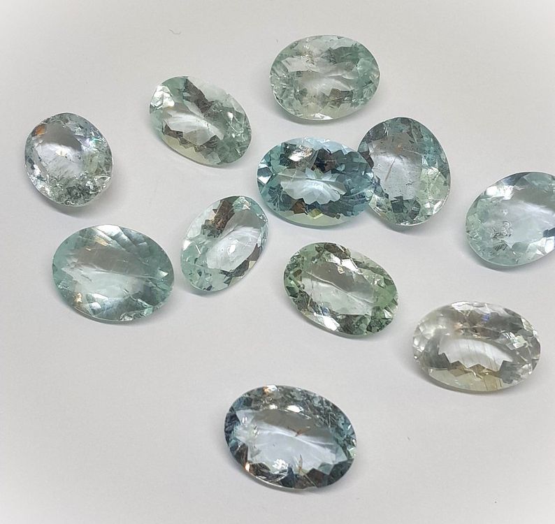 Promo - 2x Aigues-marines ovales 10x7 mm - Valeur 360.- Fr (Neuf (Voir ...