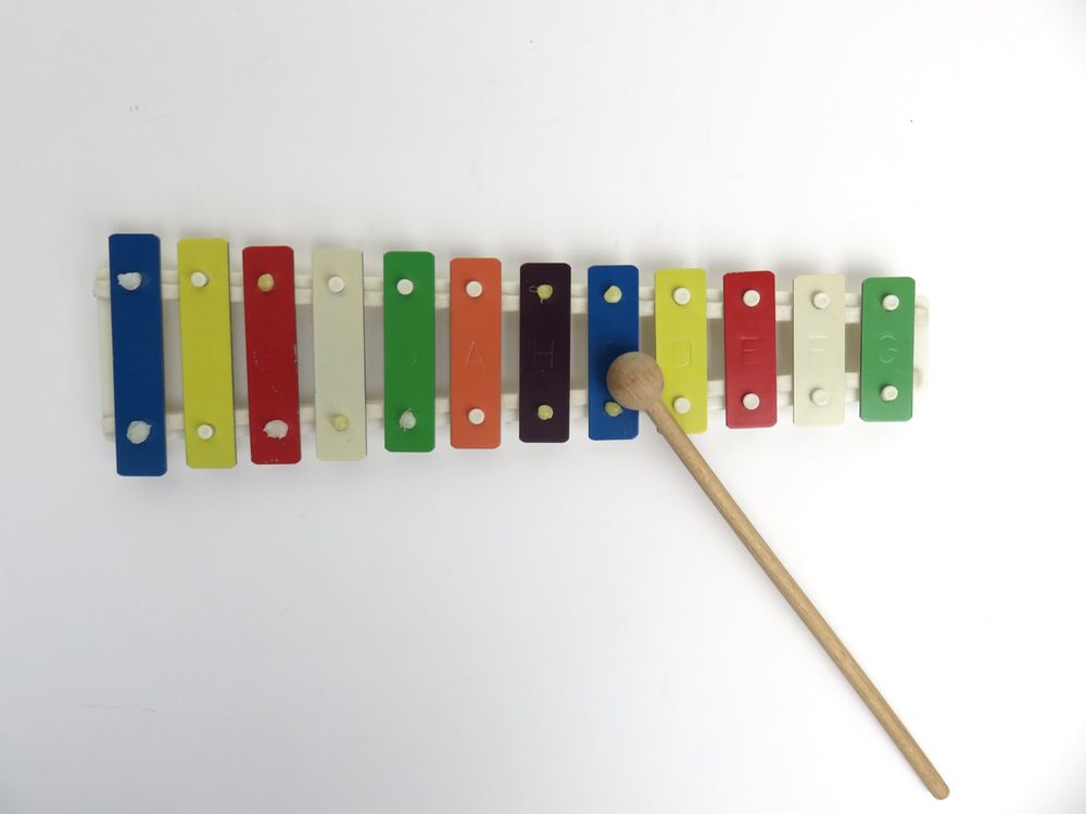 Kleines Xylophon (Gebraucht) in Urtenen-Schönbühl für CHF 2 – mit ...